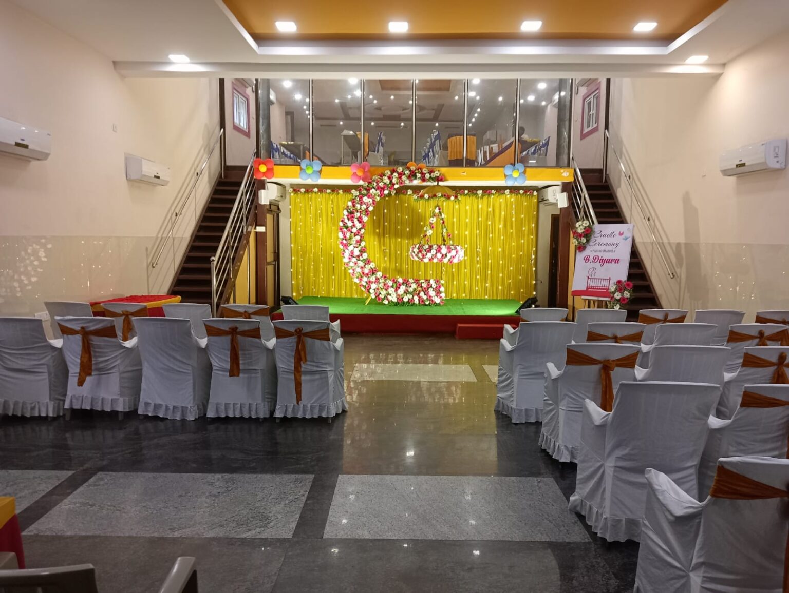 How to Choose a Party Hall - 24 Convention